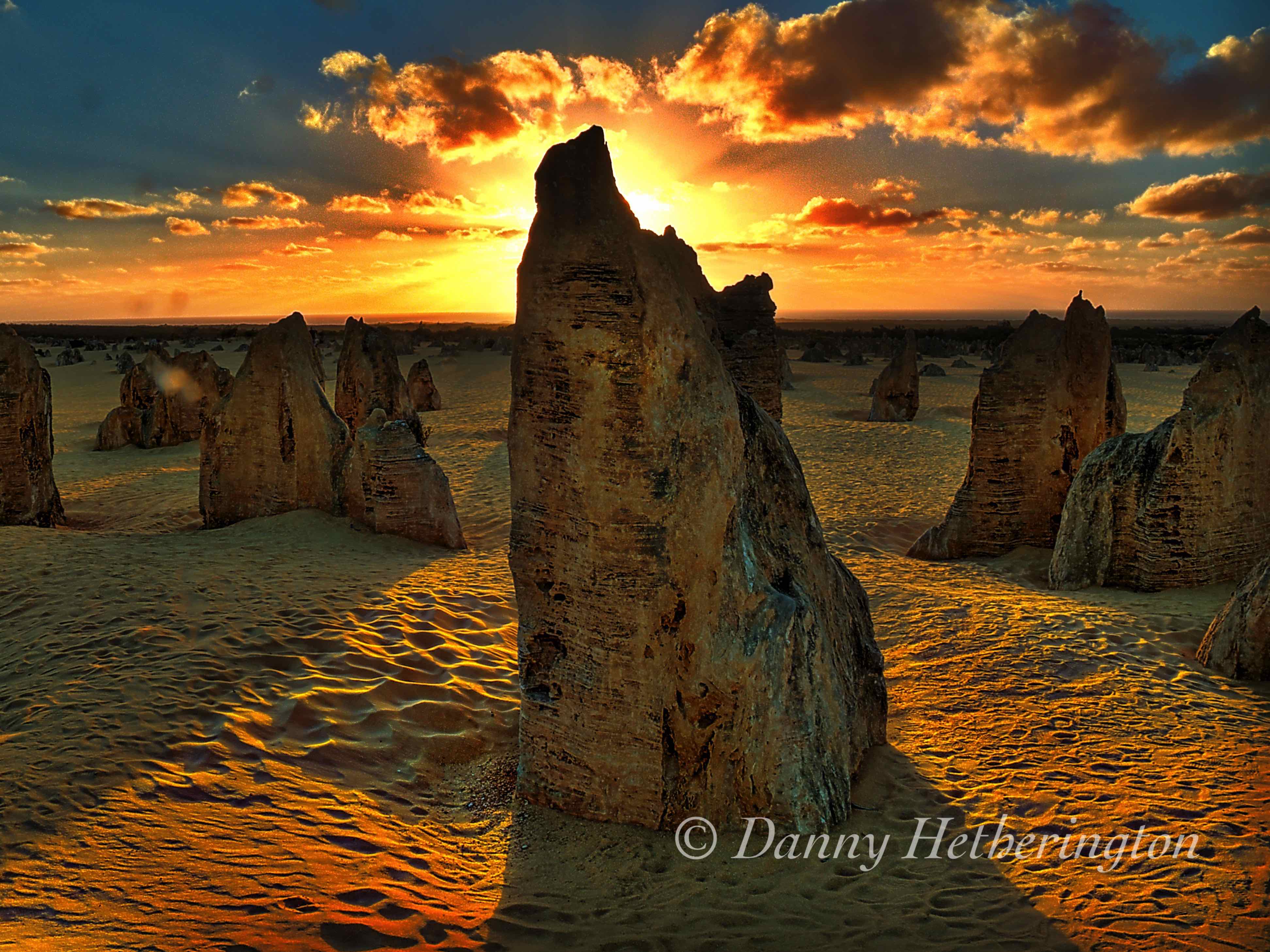 The Pinnacles – Images by Danny Hetherington